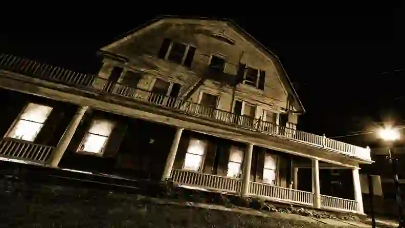 The 14 most haunted hotels in the world and their ghosts - Reviewed